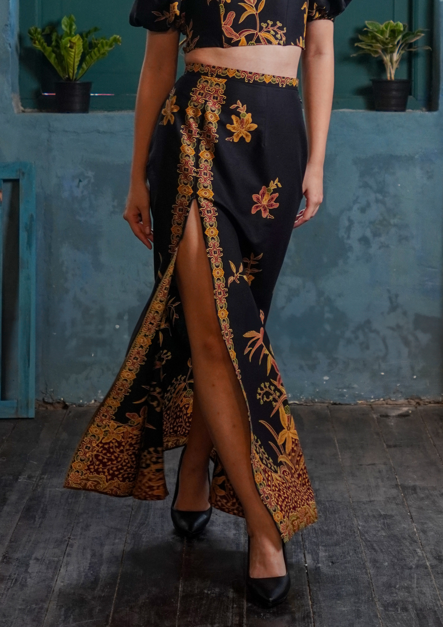 inisaya : kopi couture | olive skirt PRE ORDER