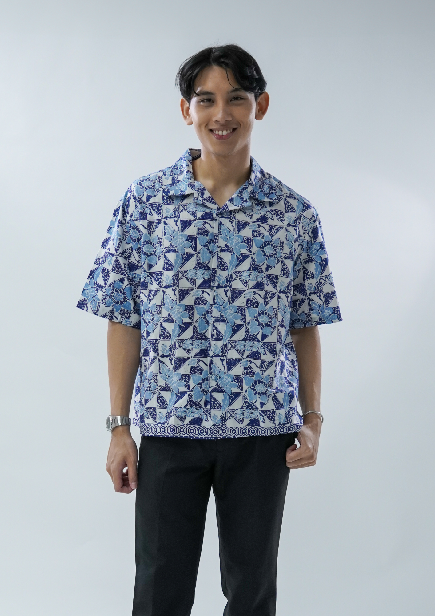 Inisaya Bisikan Bumi | Xin Shirt – inisaya